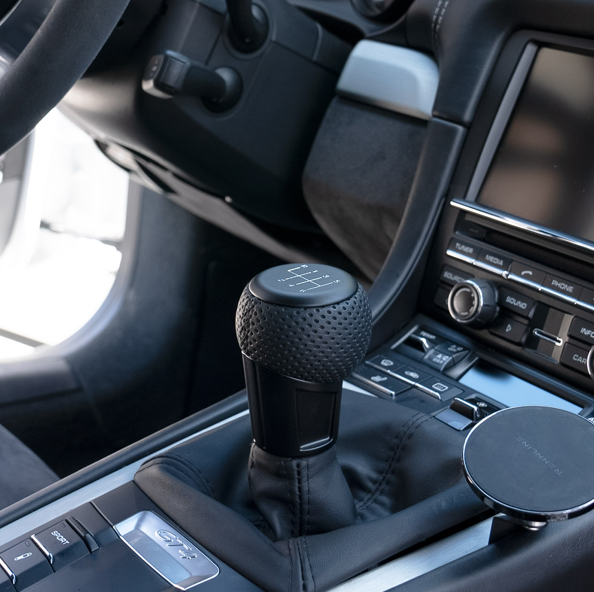 Your Porsche Deserves Better—PCA Members Save 20% This Black Friday ...