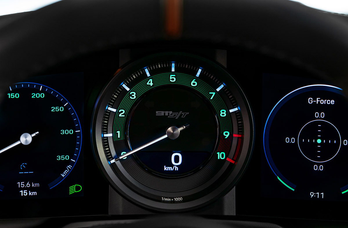 New 911 S/T: Porsche's lightest 992 yet gets close-ratio gearbox, GT3 ...