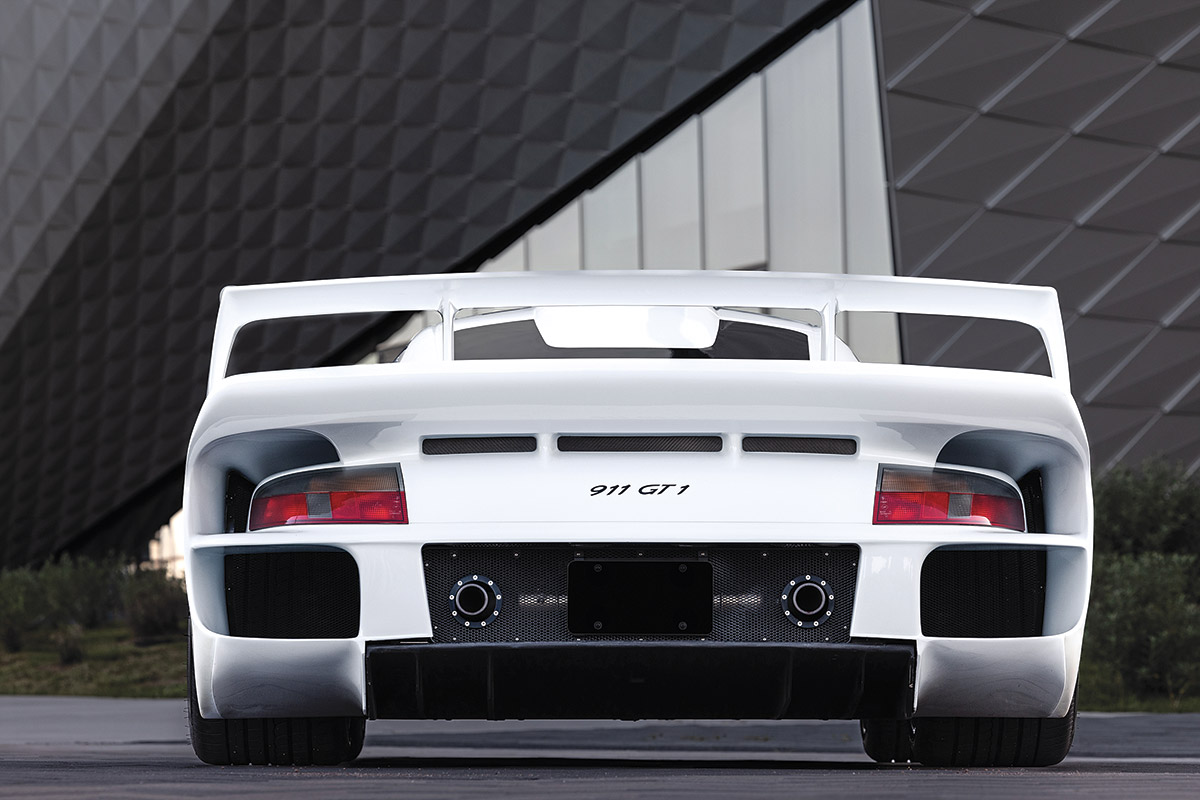 Porsche 911 GT1 Strassenversion: Road to Track and Back | The Porsche ...