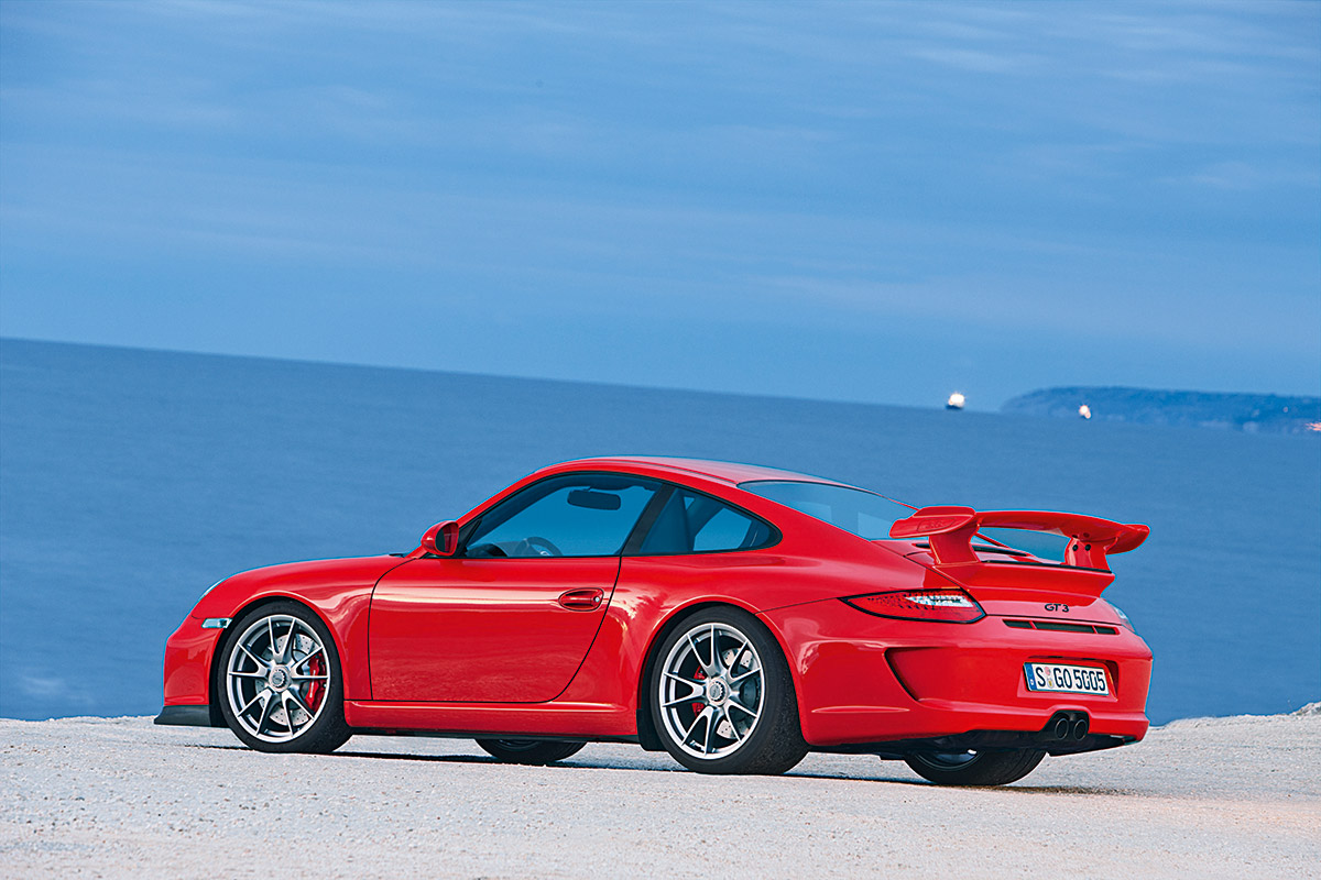 Learn how to tell the GT3 Generations apart in 3 minutes — plus mid ...