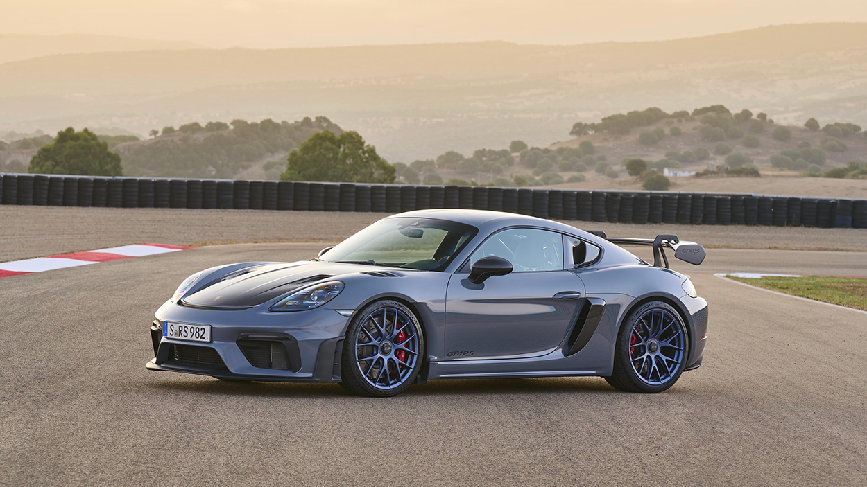 Porsche Shoehorns GT3 Engine Into New 718 Cayman GT4 RS w video The Porsche Shoehorns GT3 Engine Into New 718 Cayman GT4 RS w video The