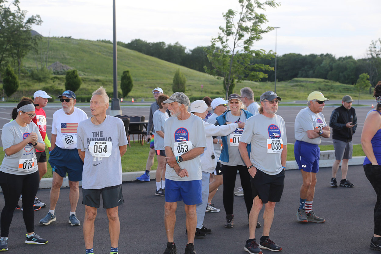 Largest number of members and their Porsches attended the 2022 Parade ...