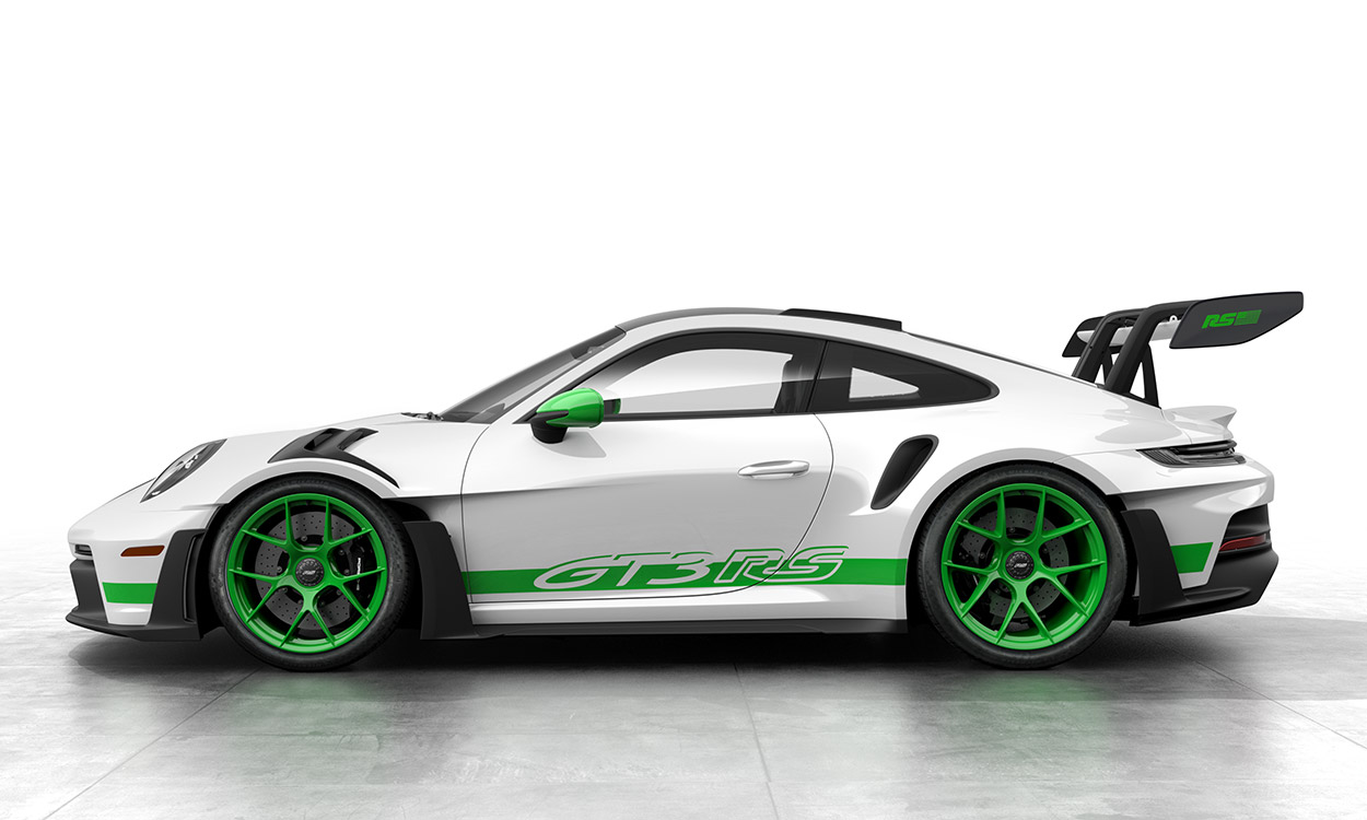 Tribute Package Makes New 911 GT3 RS Look Like Porsche s Original