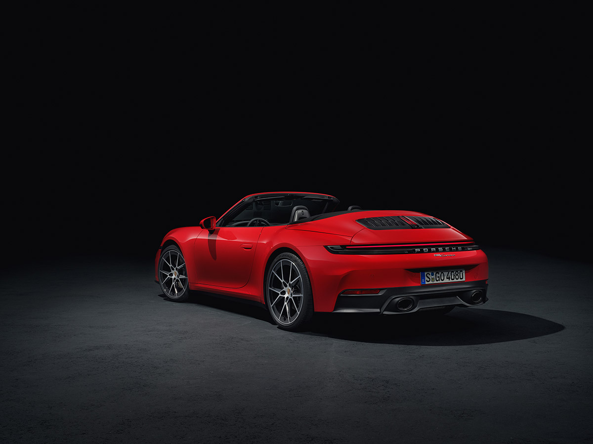 Porsche unveils hybrid powertrain in new 2025 911 Carrera GTS, plus 992.2-gen Carrera | The ...