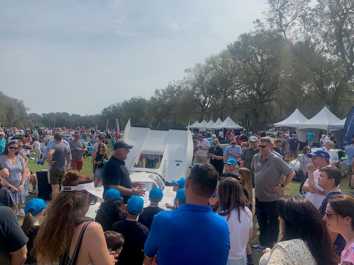 Werks Reunion attracts 700+ Porsches, thousands of enthusiasts to ...