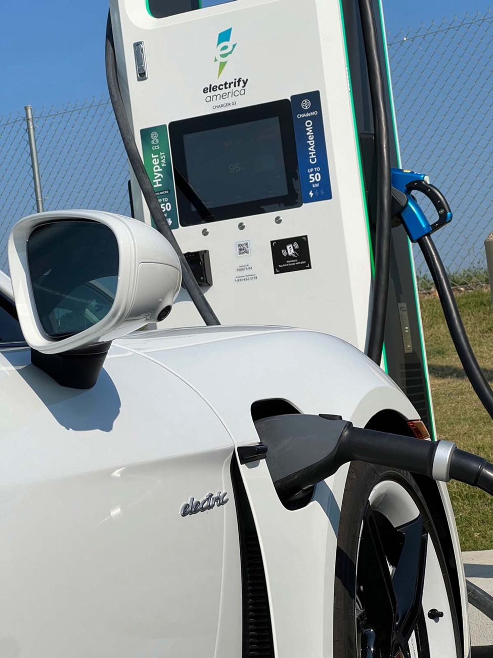 It's okay for an ICE enthusiast to like an EV... | The Porsche Club of ...